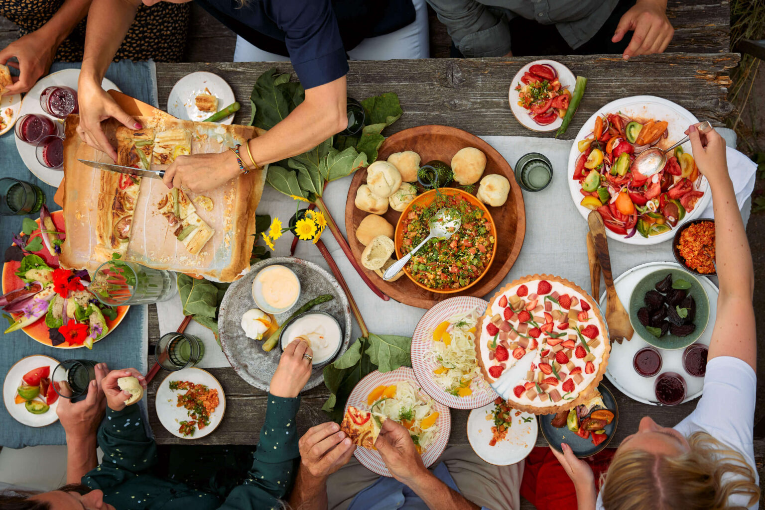 The Farm Kitchen: Fresh, Organic, and Local Dining